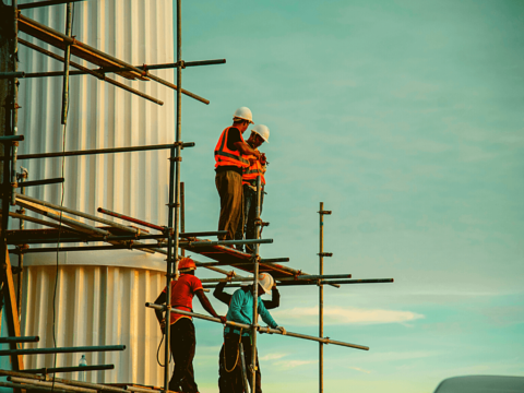 Top Construction Risks and How to Mitigate Them - AEI Consultants